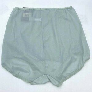 Bali | Intimates & Sleepwear | Nwt Bali L 7 Skimp Skamp Nylon Brief ...